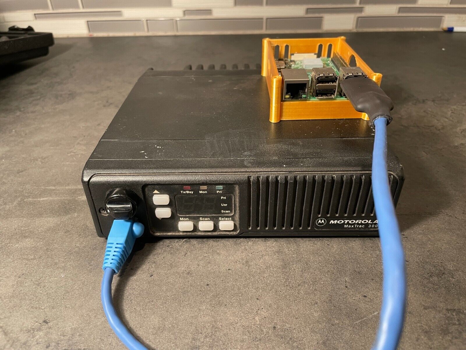 Motorola MAXTRAC VHF Simplex Node